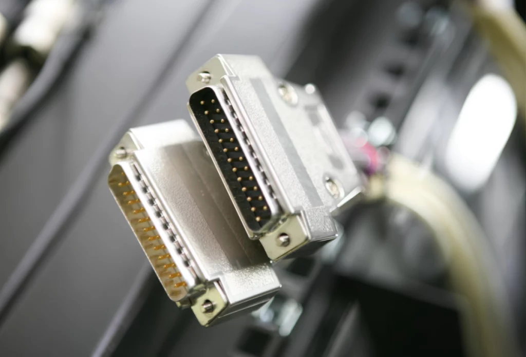 What is a DB25 Connector? A Deep Dive into this D-Sub Connector - MetabeeAI